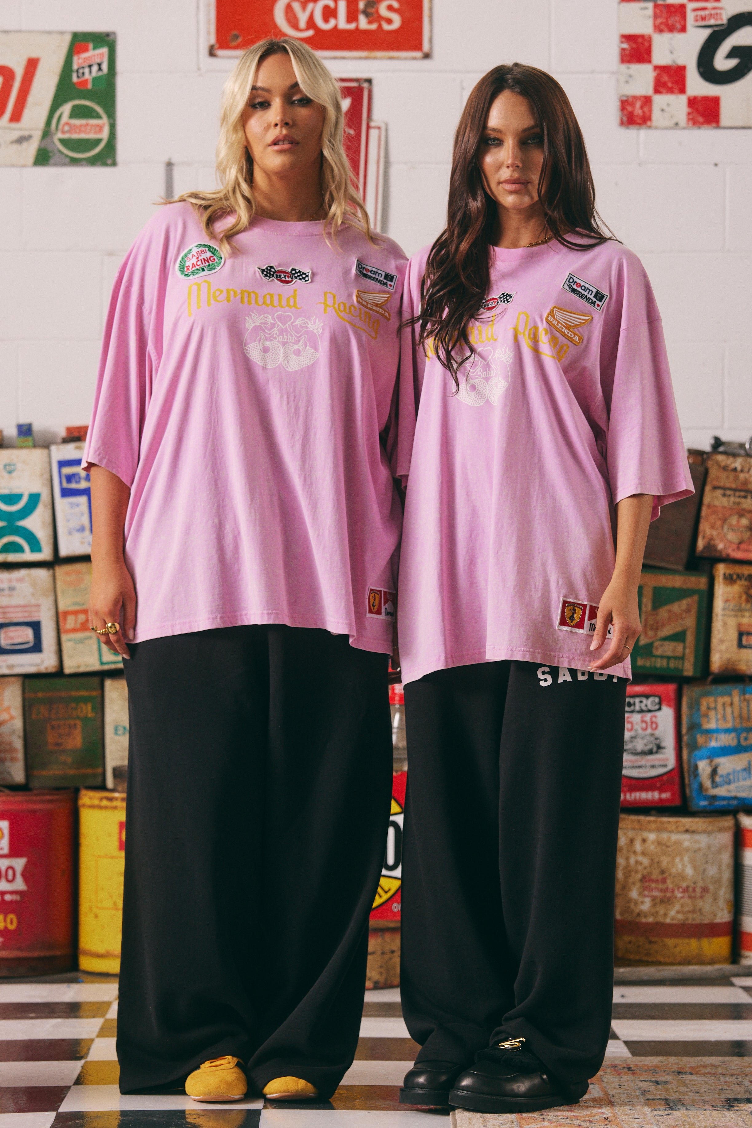 The Very Oversized Racing Badge Tee - Pink